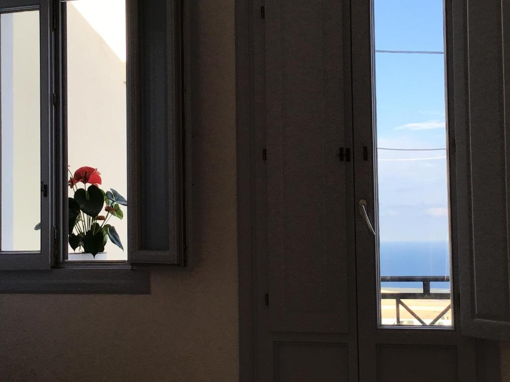 Aria Lito Mansion, Fira (updated prices 2025)