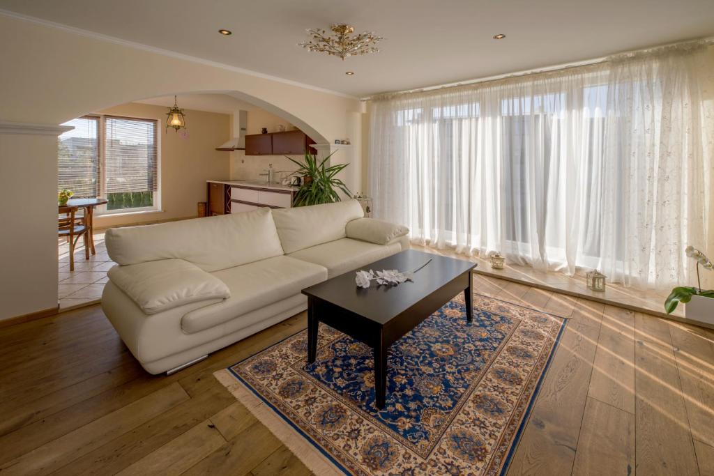 Baltas Namas, Palanga (updated prices 2025)