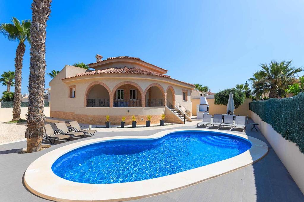 CH Villa Calida Monteazul, Ciudad Quesada (updated prices 2025)