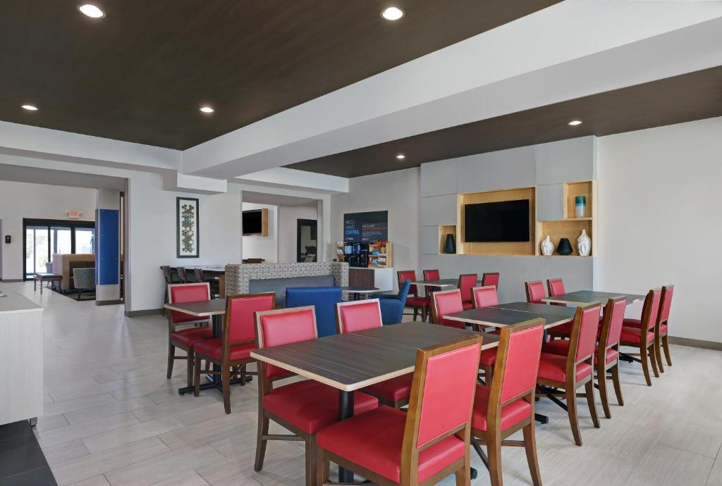 Holiday Inn Express Newport by IHG, Newport (updated prices 2025)