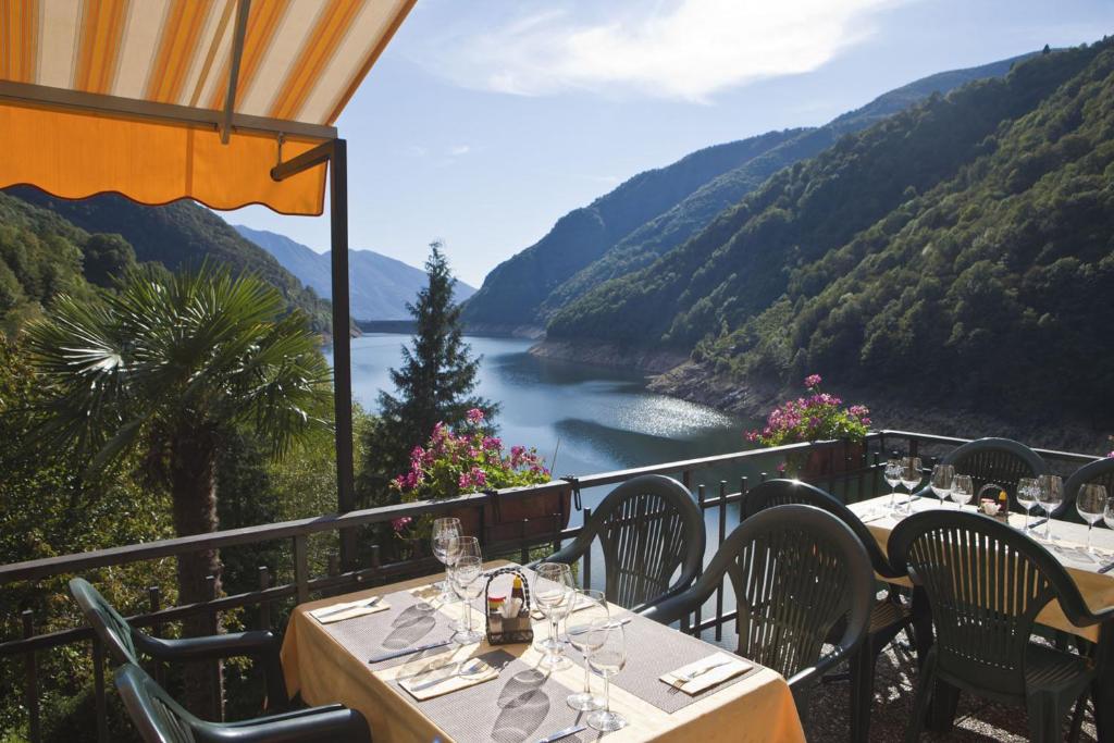 Hotel Al Lago, Vogorno (updated prices 2025)