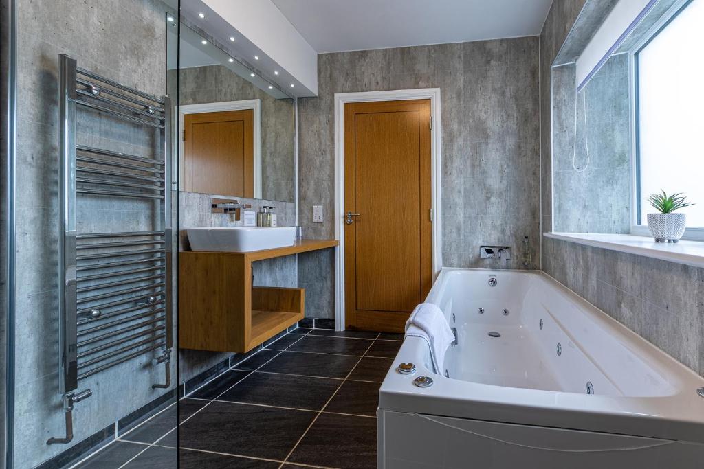 Crossways, Wells (updated prices 2025)