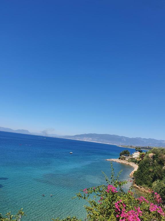 Cape Kitries, Kitriaí (updated prices 2025)