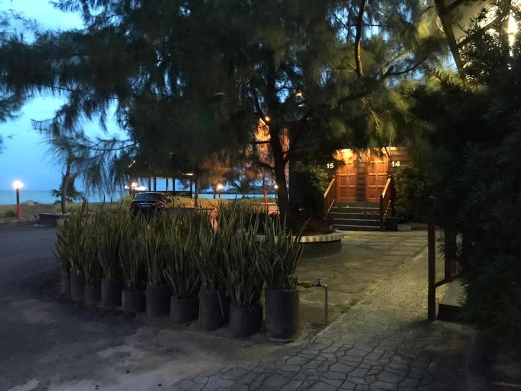 Sungai Rengit Hotel, Pengerang (updated prices 2025)