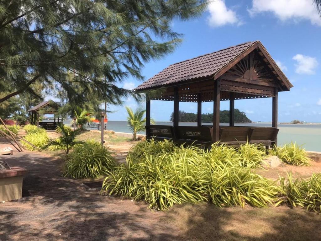 Sungai Rengit Hotel, Pengerang (updated prices 2025)