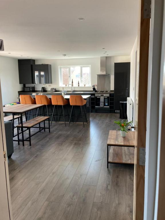 Spacious Newly Built Apartment - Colwyn Bay - Rhos on Sea