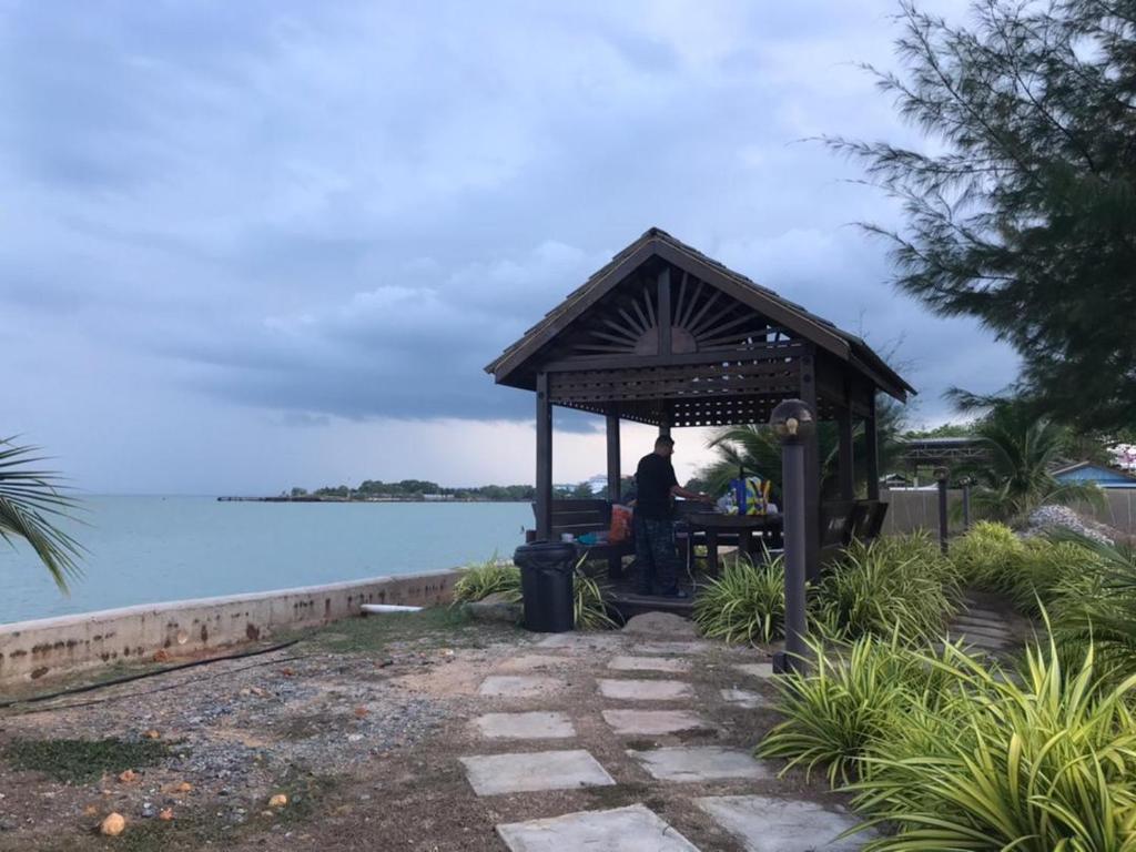 Sungai Rengit Hotel, Pengerang (updated prices 2025)