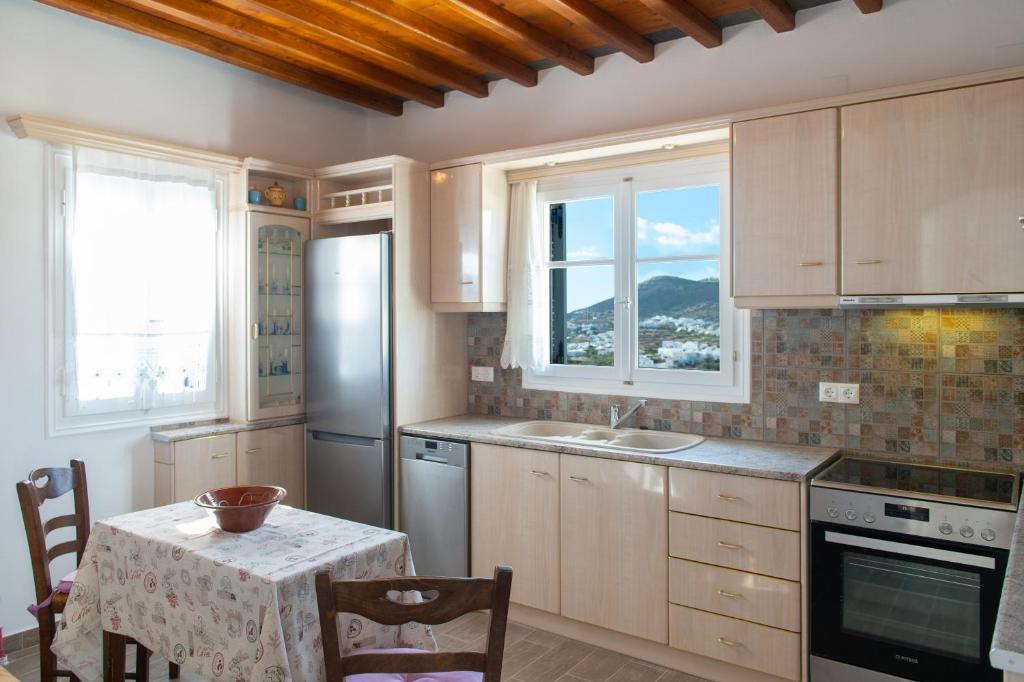 Mosxa House, Artemon (updated prices 2025)