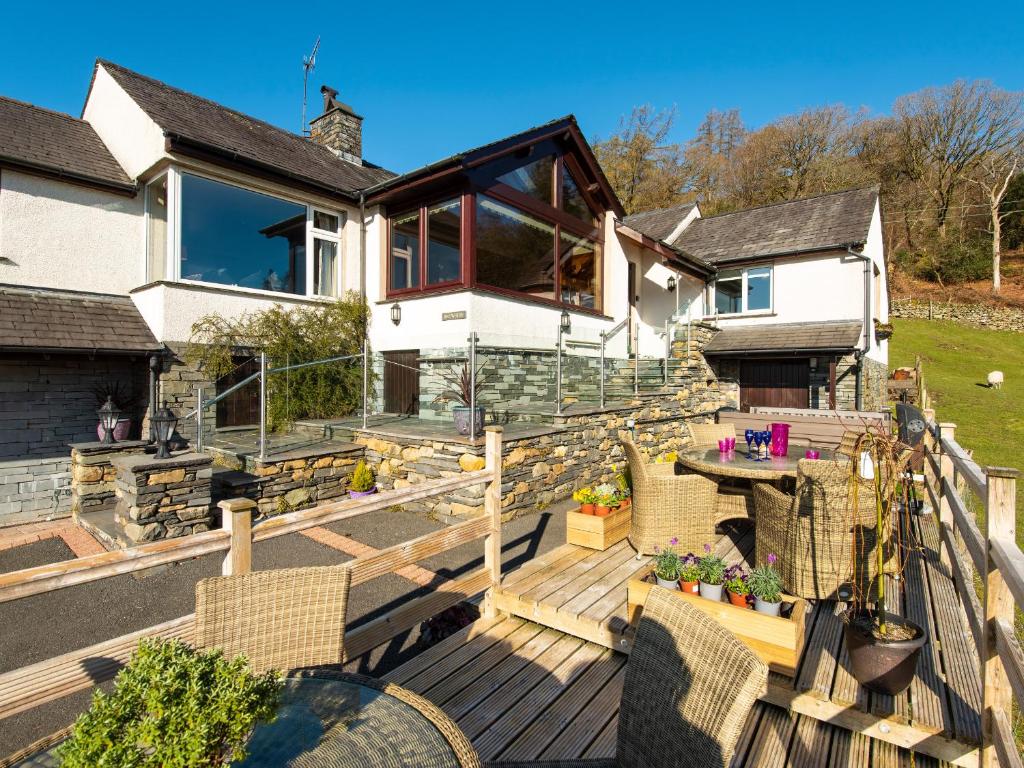 Browside, Coniston (updated prices 2026)