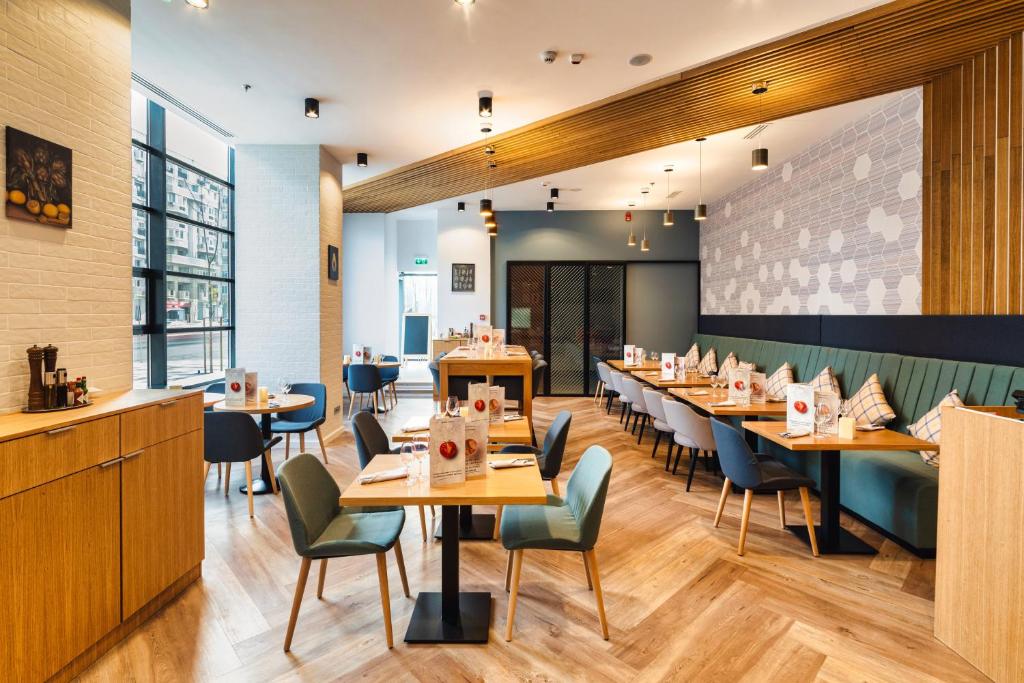 Holiday Inn Bucharest - Times, an IHG Hotel, Bucharest – Updated 2023 ...