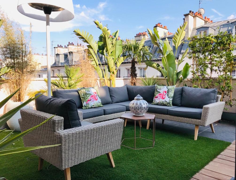 BEAUTIFUL PLACE WITH BREATHTAKING PRIVATE ROOFTOP TERRACE 210m2 IN CITY ...