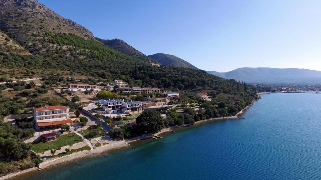 Plataria Palace in - Traveleto