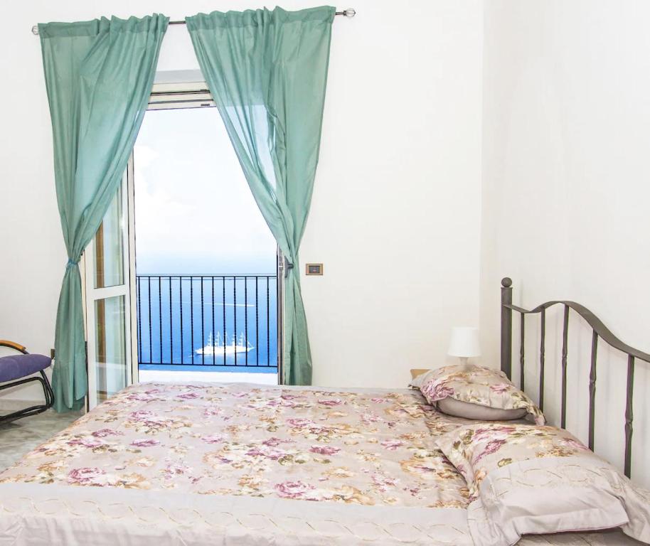 Casa Ambrosia in Amalfi with sea view, wifi and AC - Praiano