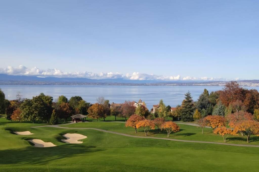 Villa plein cœur du golf d’Evian et vue lac Leman (Frankreich Publier ...