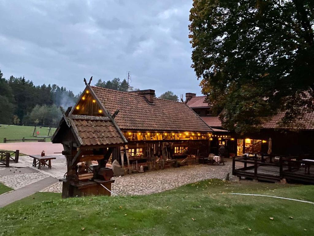 Senasis Rambynas, Lumpėnai (updated prices 2025)