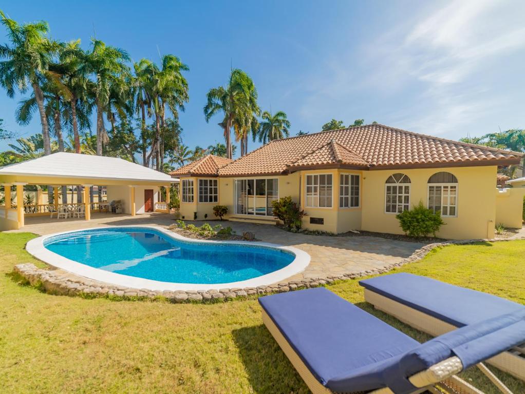 Casati Pearl House, Big House With Private Pool! - Cabarete