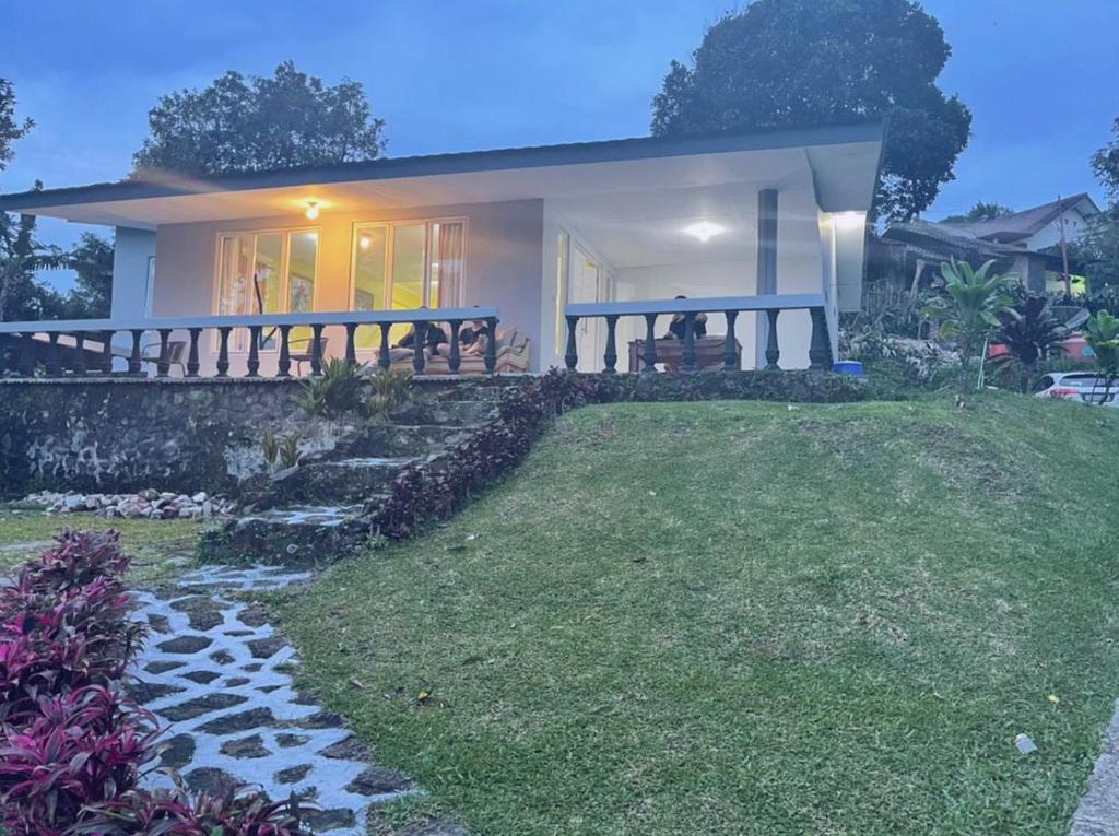 Villa Vancouver by Villa Gue Aja, Bogor (updated prices 2026)