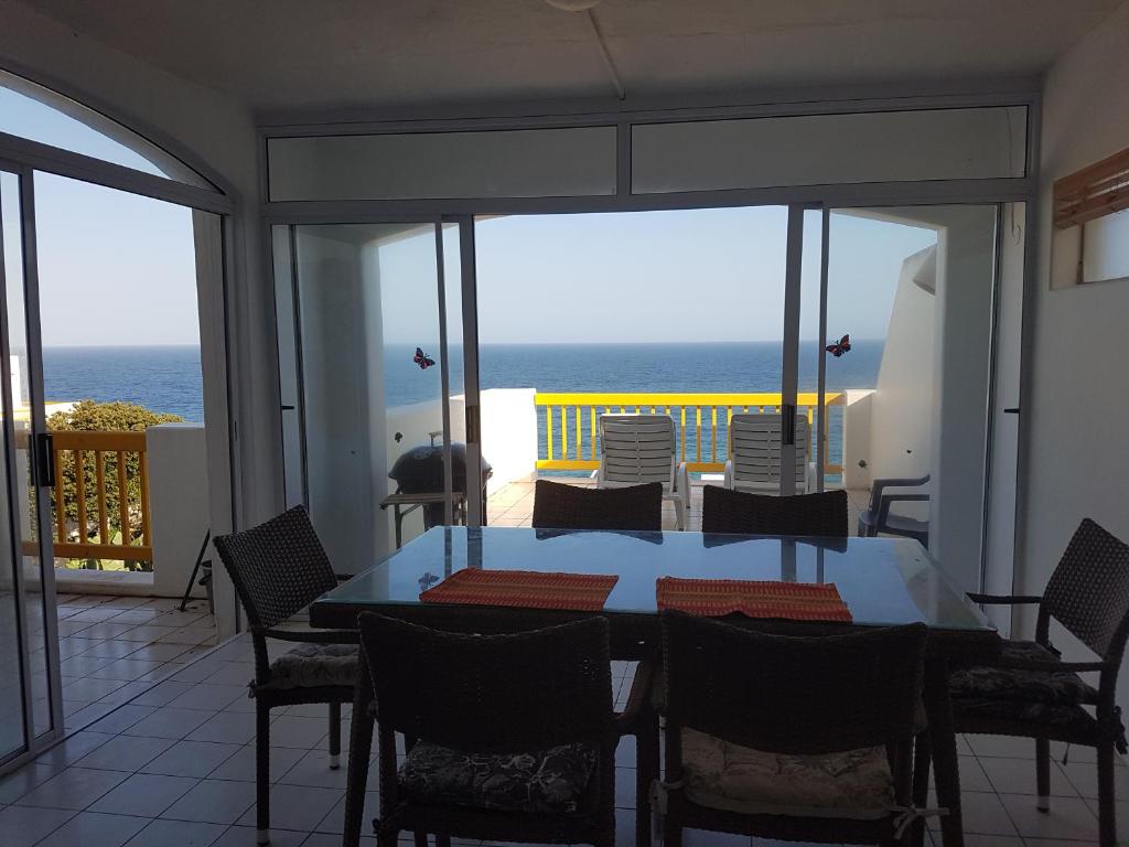 Ballito 69 Perissa Santorini Sea View, walk to beach -FAMILY ONLY ...