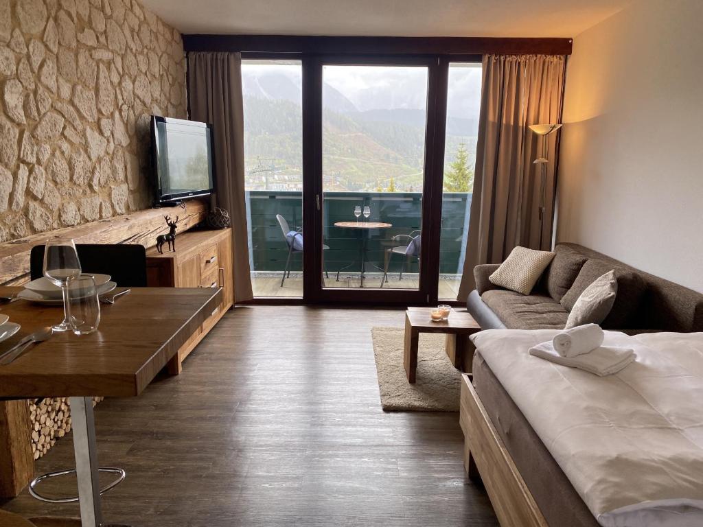 Alpine Studio Apartment by AA Holiday Homes, Schladming (updated prices ...