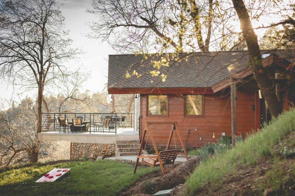 Secluded Home on 1-Acre Lot with Unparalleled Views, Skyforest (updated ...