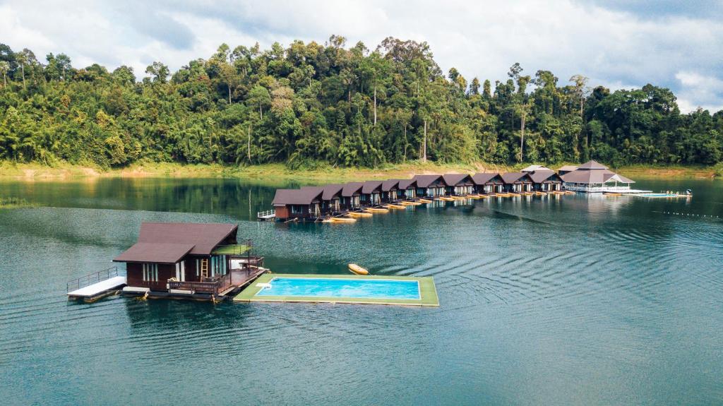 500 Rai Floating Resort, Ratchaprapha (updated prices 2025)
