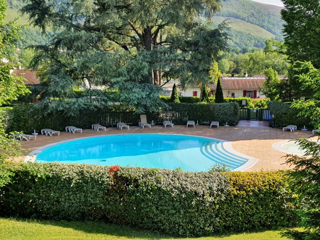 Appt Résidence Avec Piscine St Jean Pied De Port - - Saint-Jean-Pied-de-Port