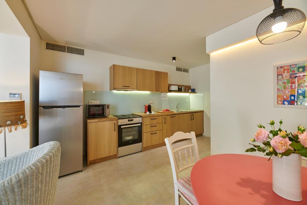 Cape Kitries, Kitriaí (updated prices 2025)