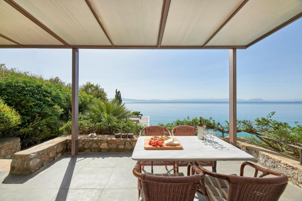 Cape Kitries, Kitriaí (updated prices 2025)