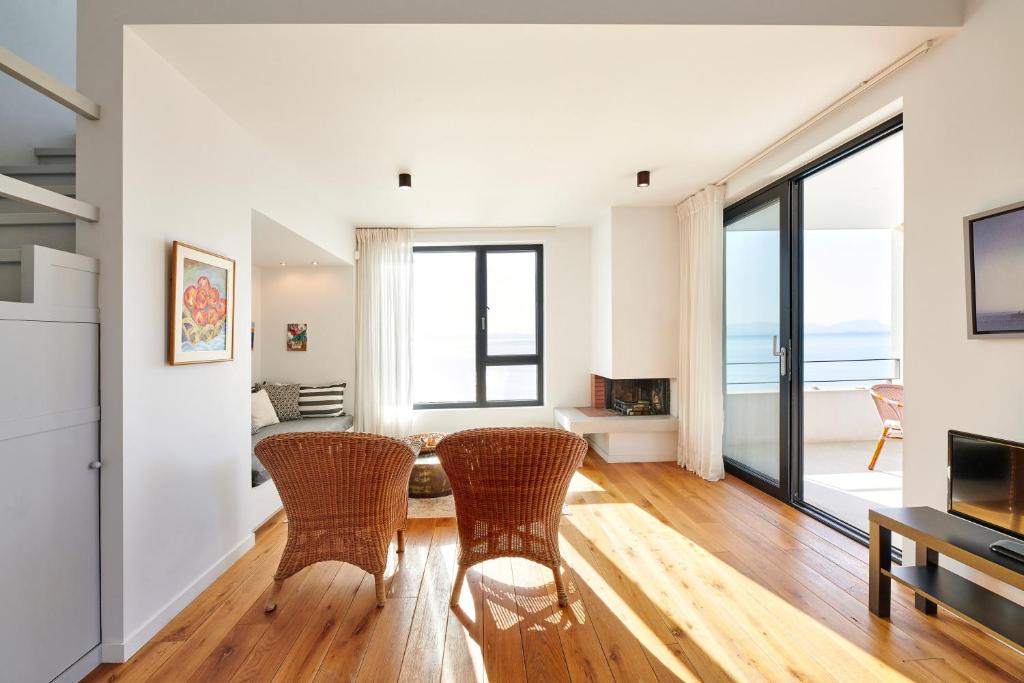 Cape Kitries, Kitriaí (updated prices 2025)