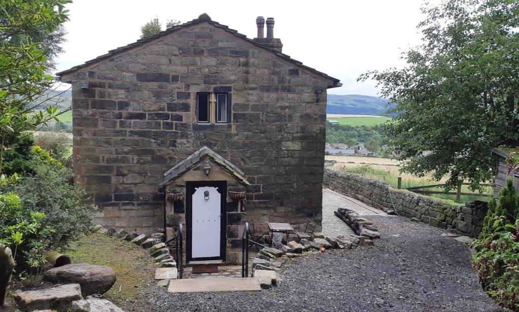 3 bedroom- Sleeps 6-Greave Farm Todmorden Cottage, Todmorden (updated ...