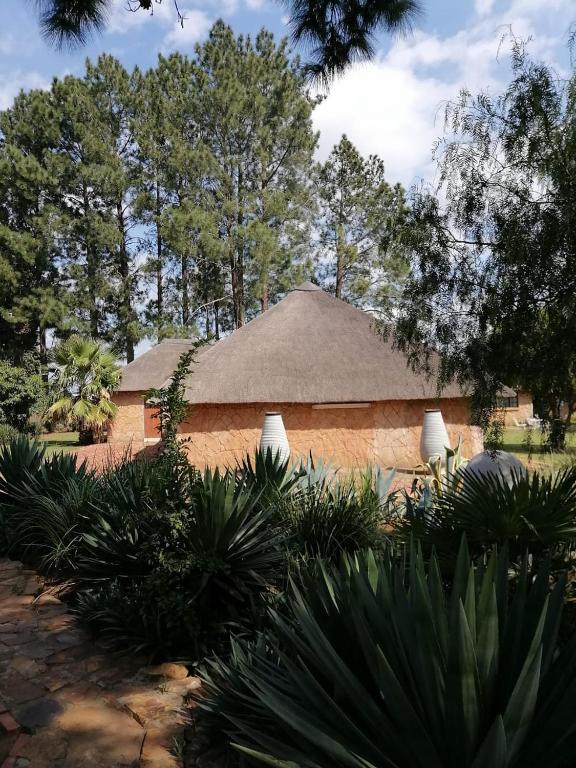 Matlapeng Country Estate, Vanderbijlpark (updated prices 2026)