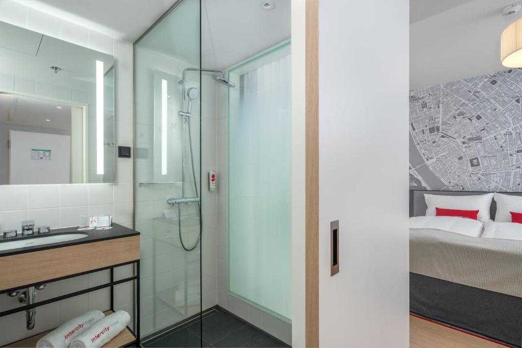 IntercityHotel Budapest, Budapest (updated prices 2025)