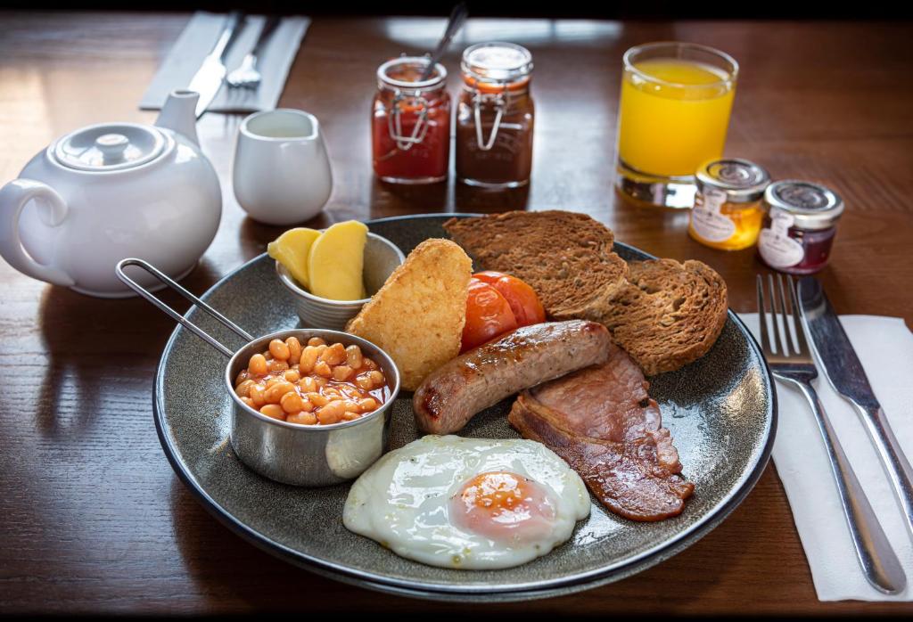 The Feathers Hotel, Ledbury - The Coaching Inn Group, Ledbury (updated ...