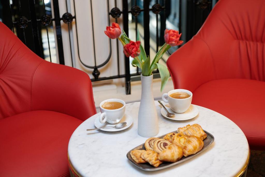 The Dilly, London (updated prices 2025)