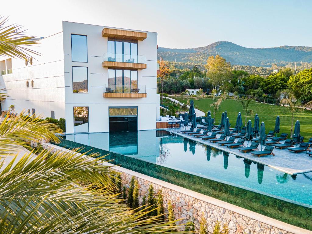 The Norm Collection Door'a Bodrum, Torba (updated prices 2025)