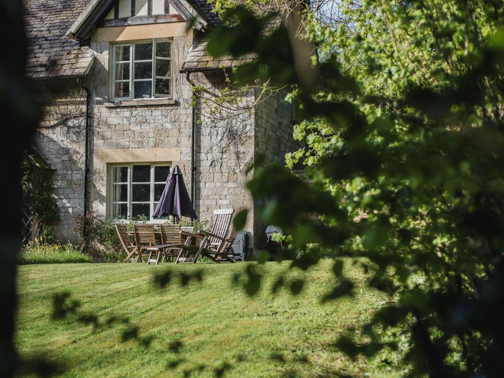 Sudeley Castle Guest Cottage, Winchcombe (updated prices 2025)