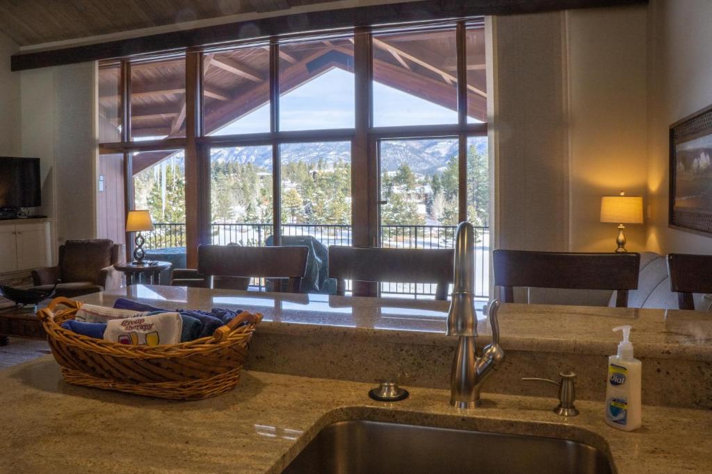 Tamarron Gambel Oak 745, Durango (updated prices 2026)