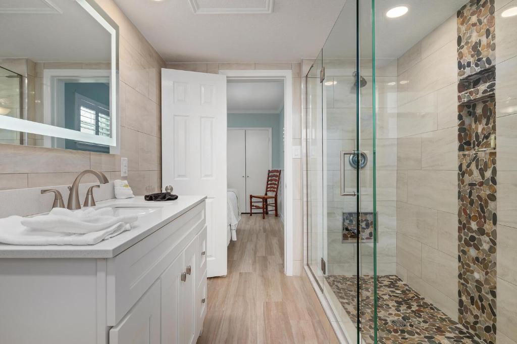 Suntan Terrace, Nokomis (updated prices 2025)