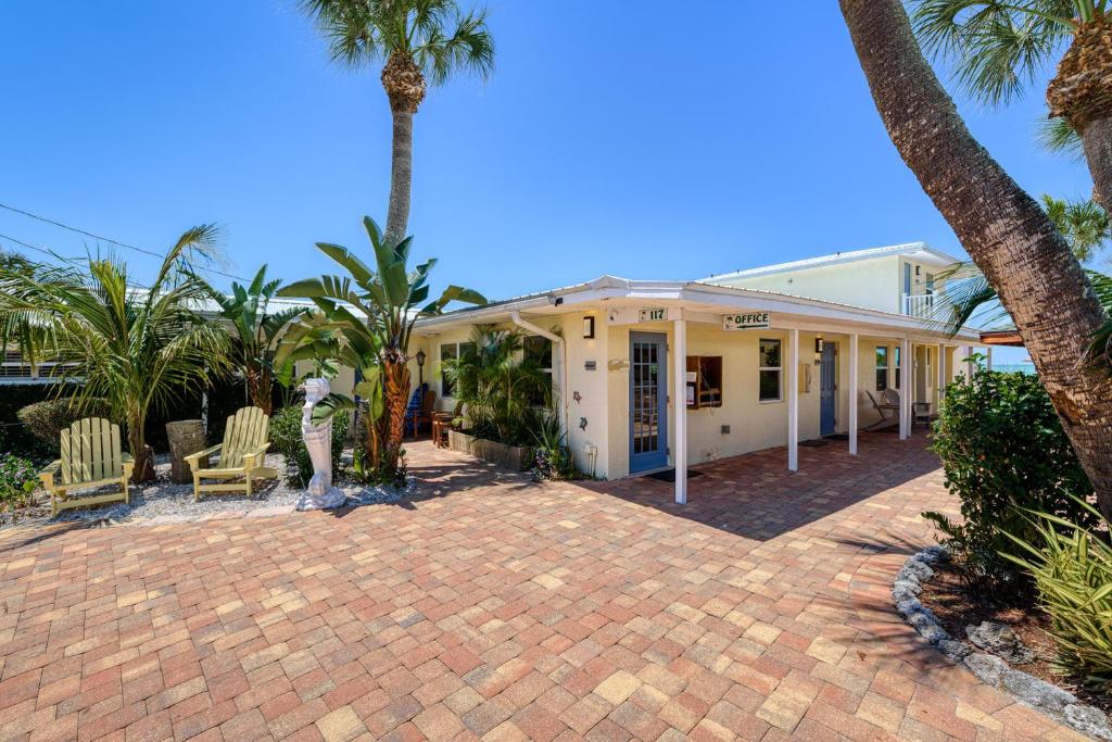 Suntan Terrace, Nokomis (updated prices 2025)