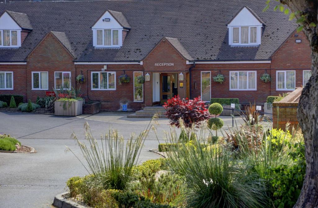 Windmill Village Hotel, Golf Club & Spa, BW Signature Collection ...