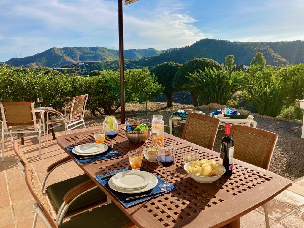 Villa Las Ranas, Cajís (updated prices 2024)