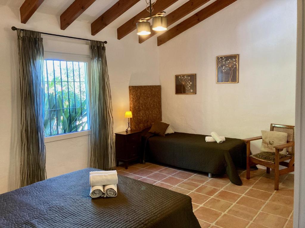 Villa Las Ranas, Cajís, Spain - Booking.com