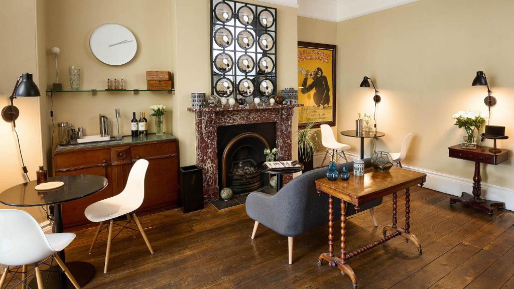 Townhouse Exeter in Exeter