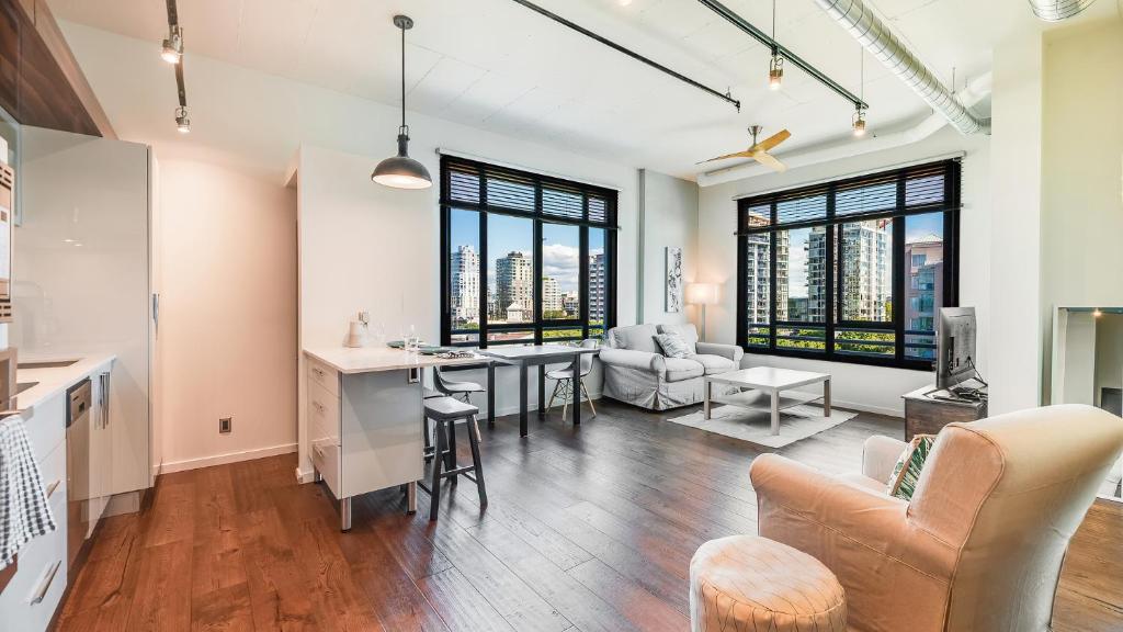 Urban City Living at the Jukebox, Victoria (updated prices 2025)