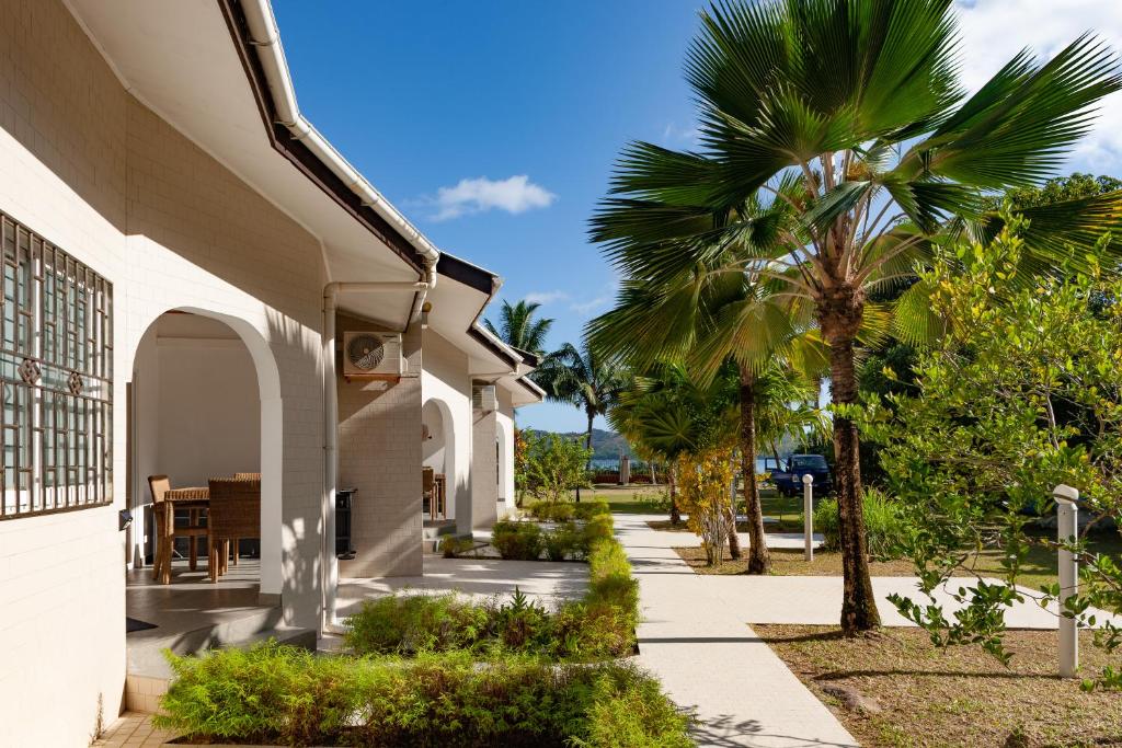 HideAway, Praslin (updated prices 2025)