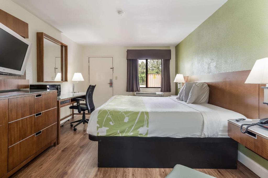 Econo Lodge Atlanta Airport East, Forest Park (updated prices 2025)