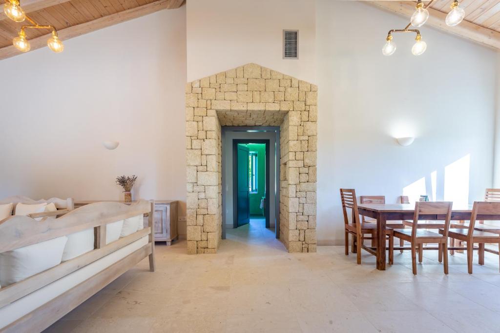 Villa Dafni Corfu, Káto Korakiána – Updated 2022 Prices