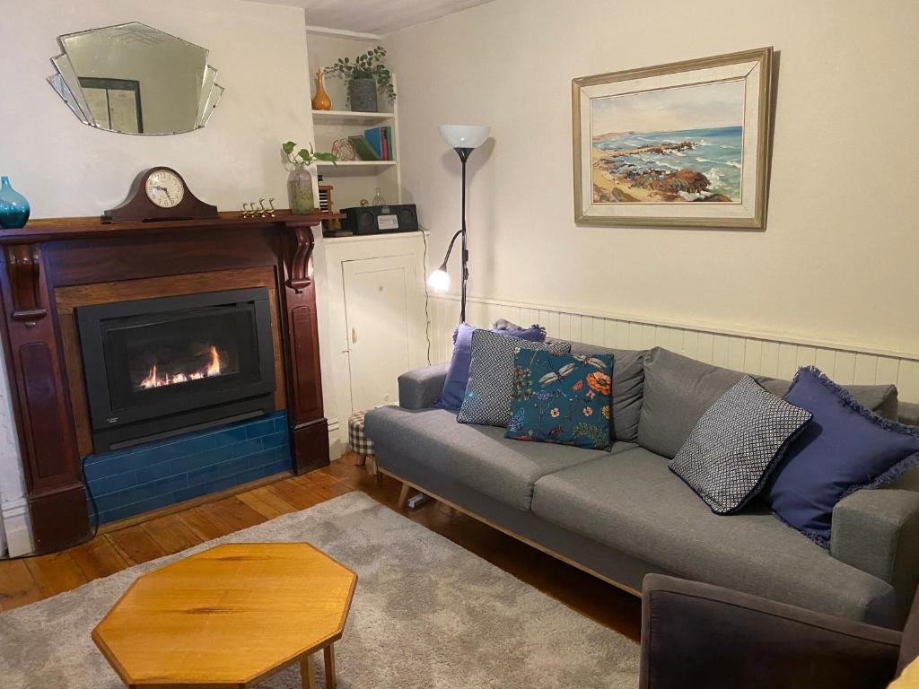 Goolwa Mariner’s Cottage - Free Wifi and Pet Friendly - Centrally ...
