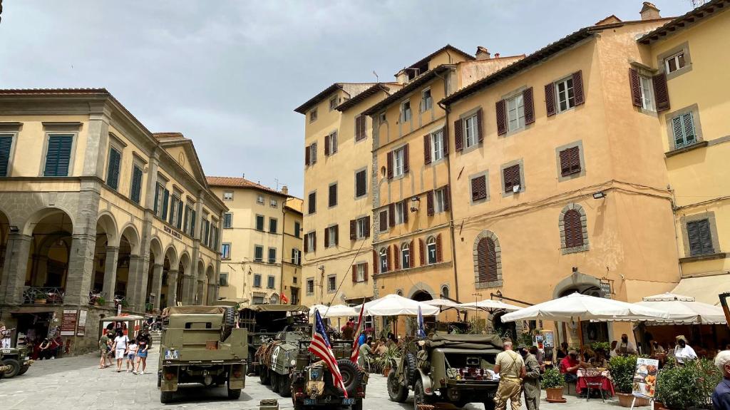 SIGNORELLI HOUSE, Cortona (updated prices 2025)