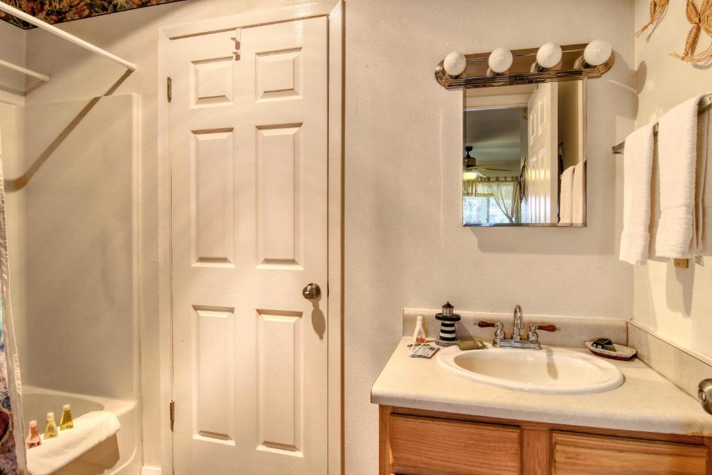 Courtyard #226 - Port Aransas, TX